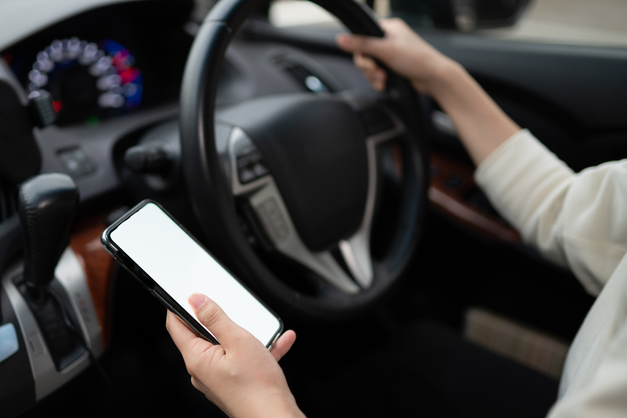 Memphis Distracted Driving Accident Lawyers | The Gold Law Firm